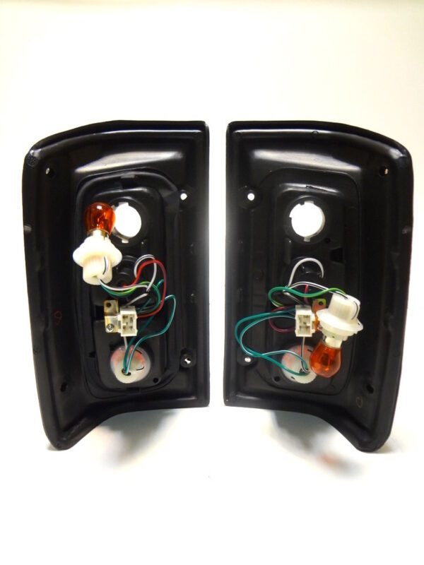 Set Lampa spate Nissan Patrol Y60 – tuning - Xtreme Off-Road MD